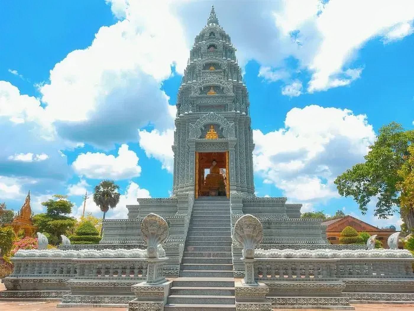 Những điều thú vị tại chùa Som Rong nổi tiếng ở Sóc Trăng - Tin tức ...